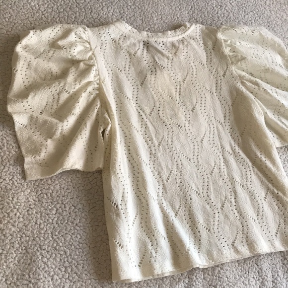 Zara | Tops | Zara Perforated Jersey Puff Sleeve Top S New | Poshmark